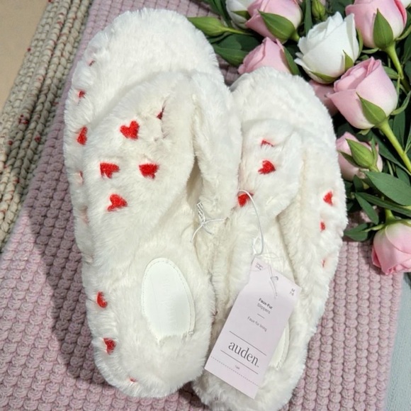 Auden | Shoes | Auden Cream Fuzzy Slippers With Red Hearts | Poshmark
